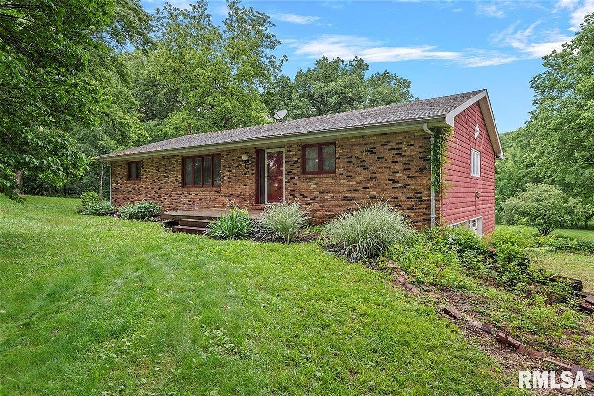 15146 State Highway 123 Hwy, Tallula, IL 62688 | Zillow