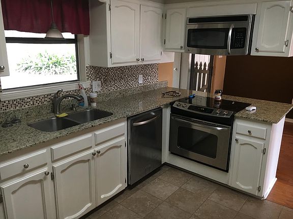 1041 Knollhaven Brookhollow Baton, Baton Rouge, LA 70810 | Zillow