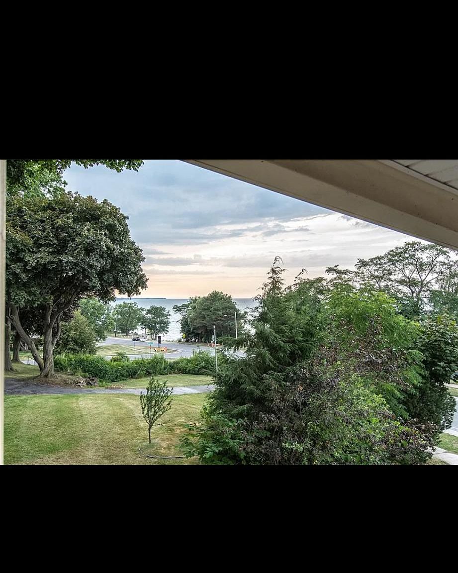 417 Edgemere Dr, Rochester, NY 14612 | Zillow