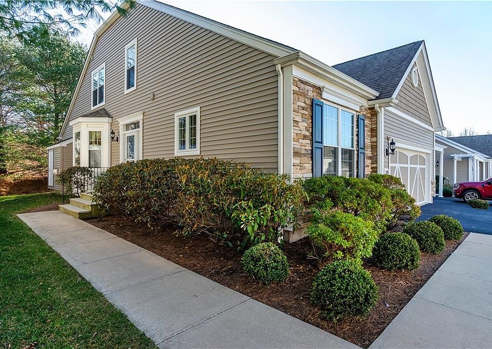 Wakefield Meadows - 128 Camden Ct Wakefield RI | Zillow