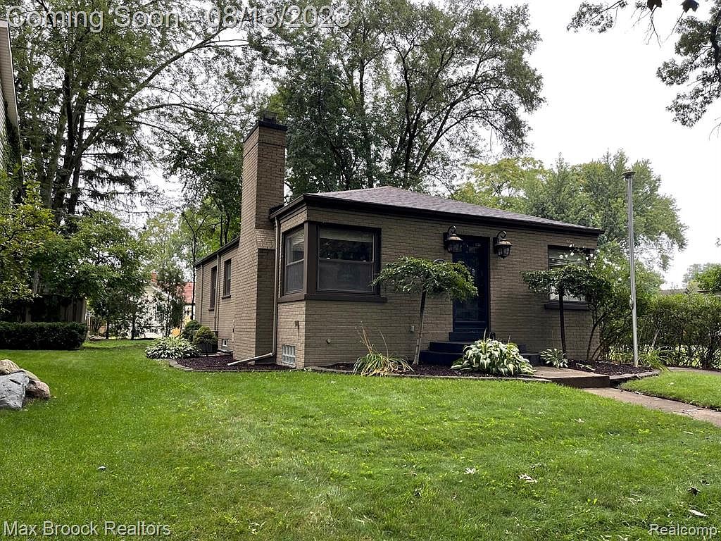 7 Devonshire Rd, Pleasant Ridge, MI 48069 | MLS #20230067975 | Zillow