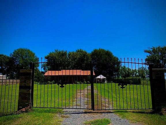 343 Robert Lacaze Rd, Natchez, LA 71456 | MLS #2467205 | Zillow