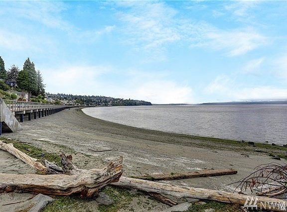 28412 Redondo Beach Dr S, Seattle, WA 98198 | Zillow