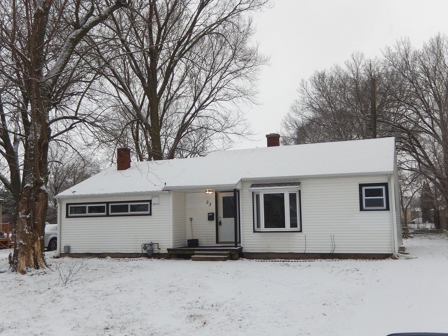 33 Hill St, Momence, IL 60954 | Zillow
