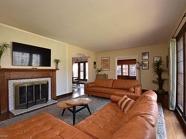 3673 Traver Rd, Shaker Heights, OH 44122 | Zillow