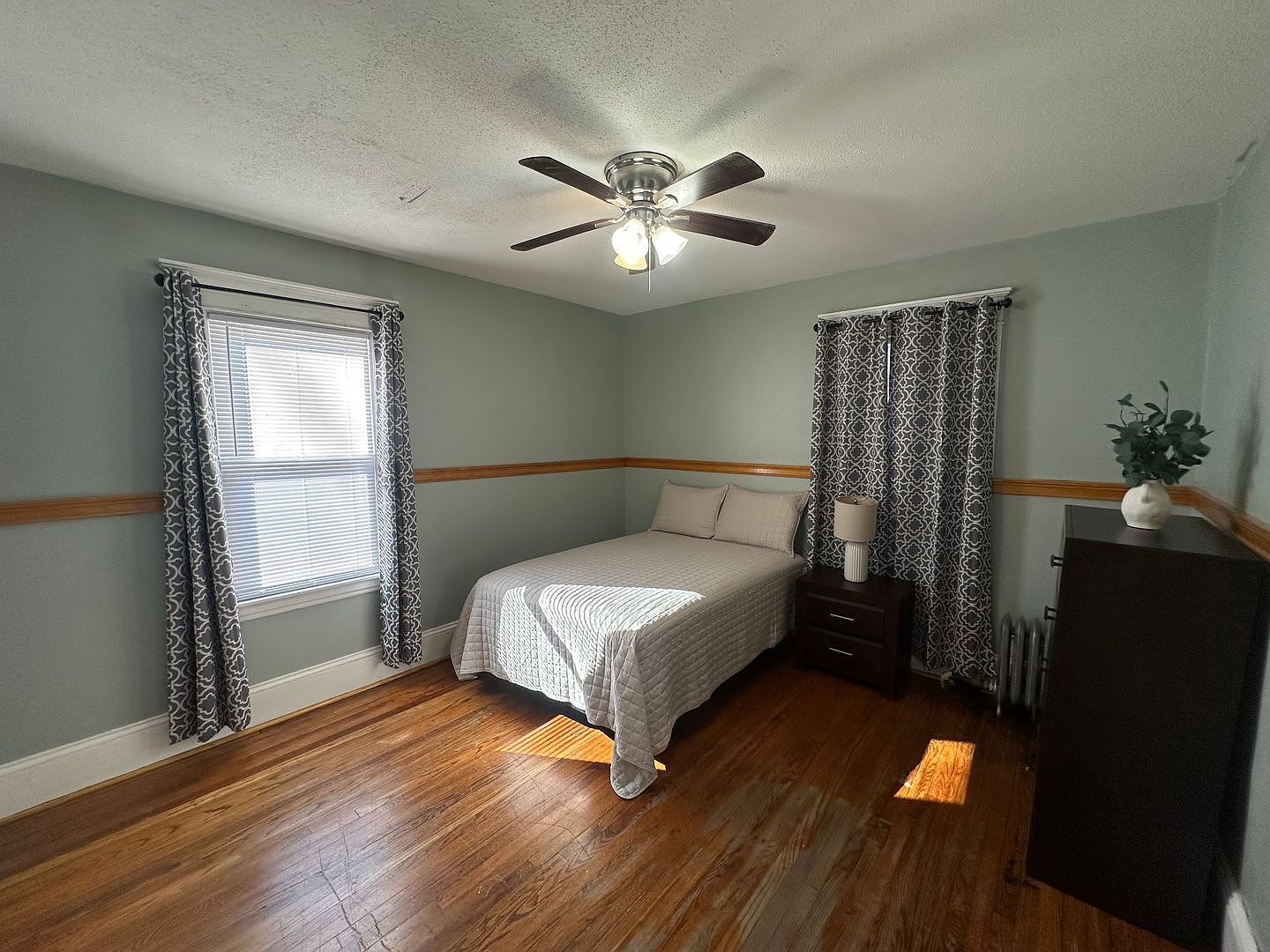 64-66 Knollwood St #2C, Springfield, MA 01104 | Zillow