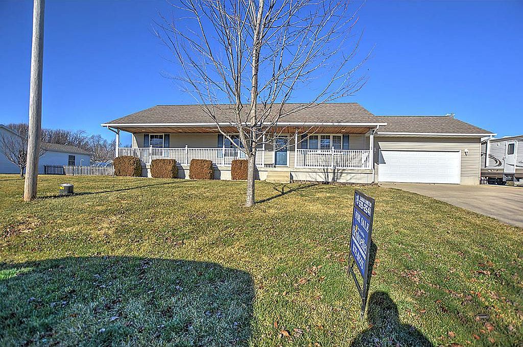 16 View Cir, Oreana, IL 62554 | Zillow