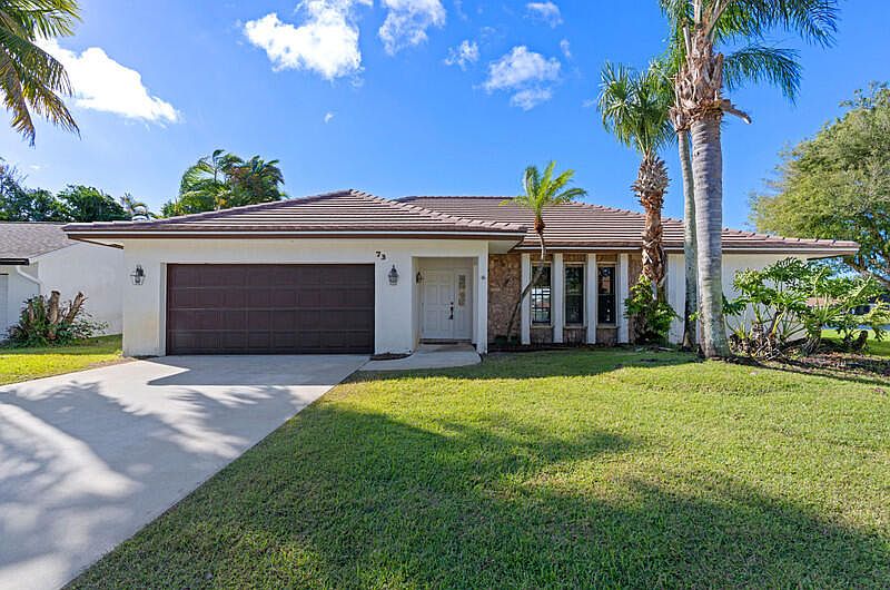 73 Vista Del Rio, Boynton Beach, FL 33426 | Zillow