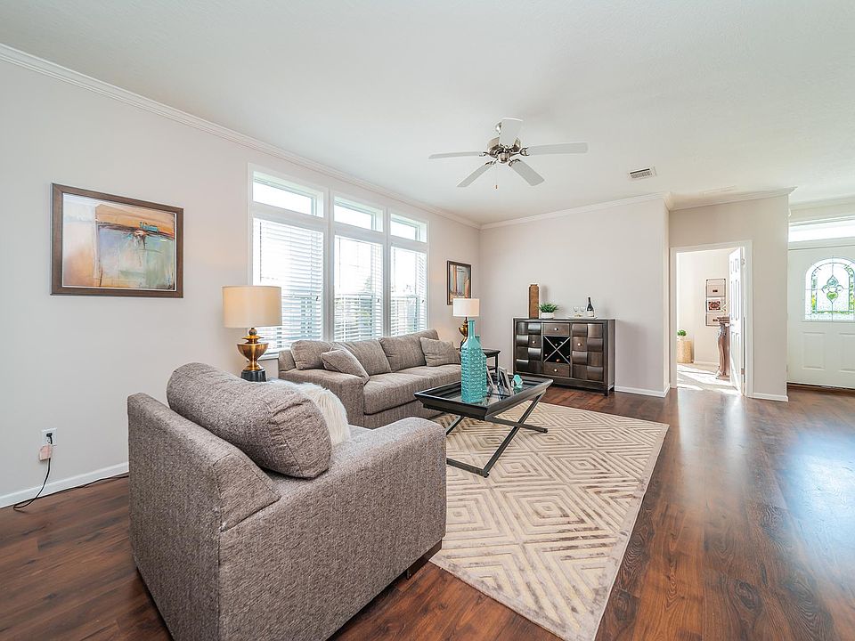 5271 Camelot Dr E #47, Sarasota, FL 34233 | MLS #10732701 | Zillow