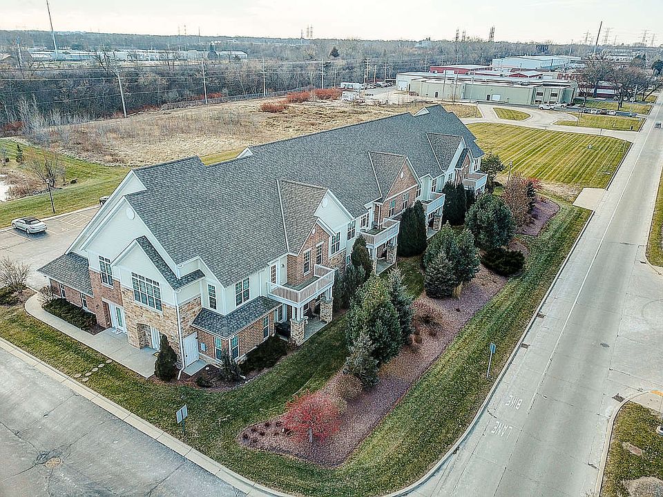 2225 W Mill Rd Milwaukee WI | Zillow