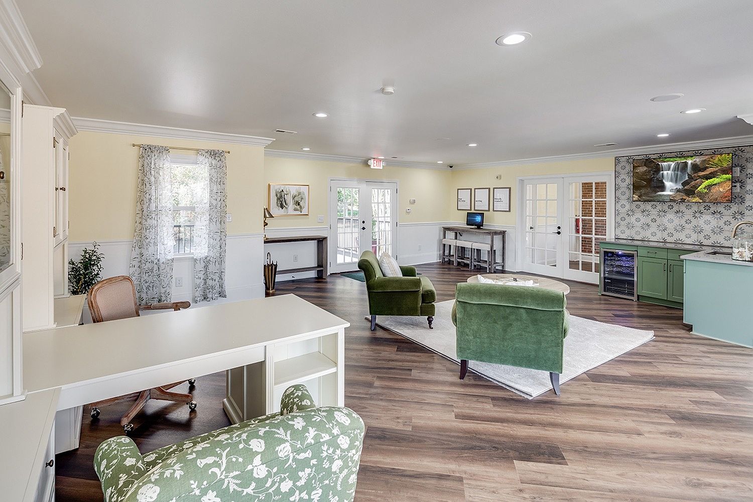 100 Pelham Rd #F-119, Greenville, SC 29615 | Zillow