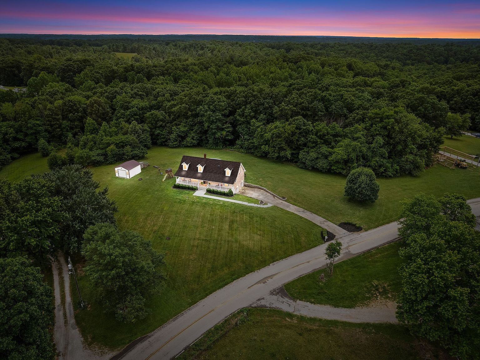 2430 Underwood Rd, Cunningham, TN 37052 | MLS #2971934 | Zillow