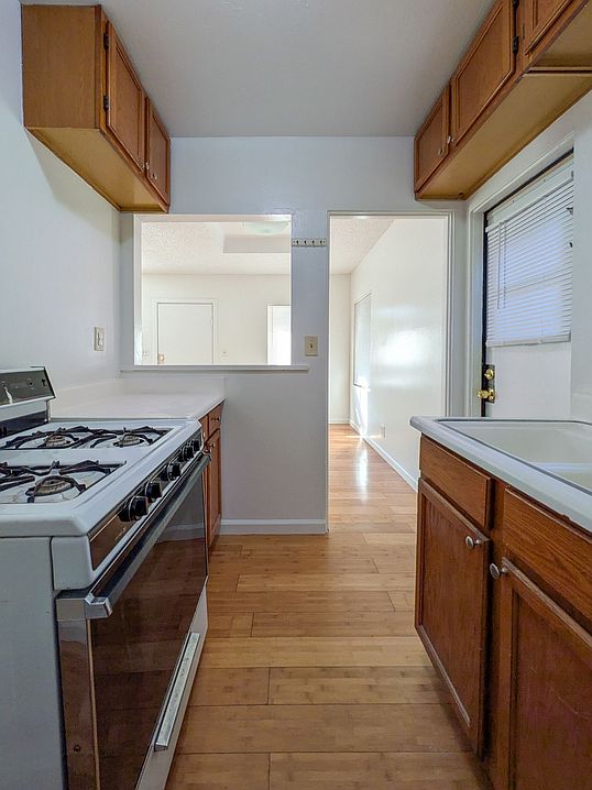 1513-1515 Broadway Ave - 1513-1515 E Broadway Ave Long Beach CA | Zillow