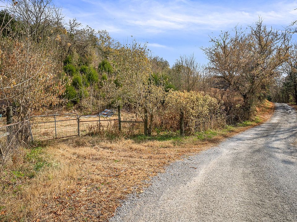 308 Pumpkin Hollow Rd, Liberty, TN 37095 | Zillow