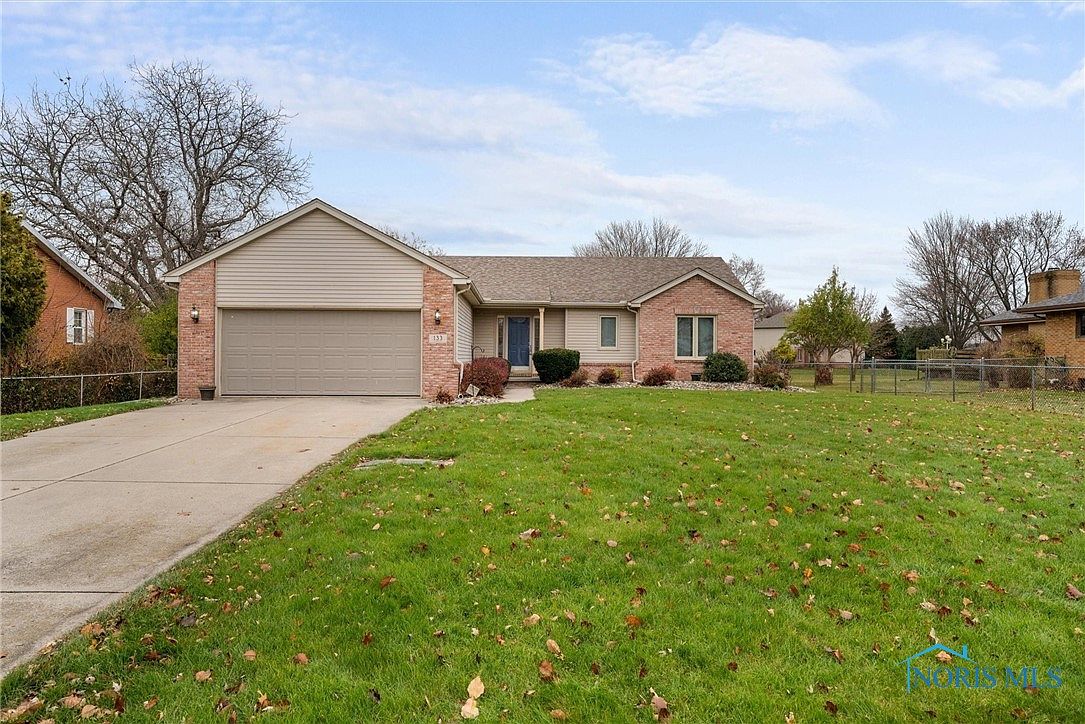 133 S Berlin Ave, Oregon, OH 43616 | MLS #6109572 | Zillow