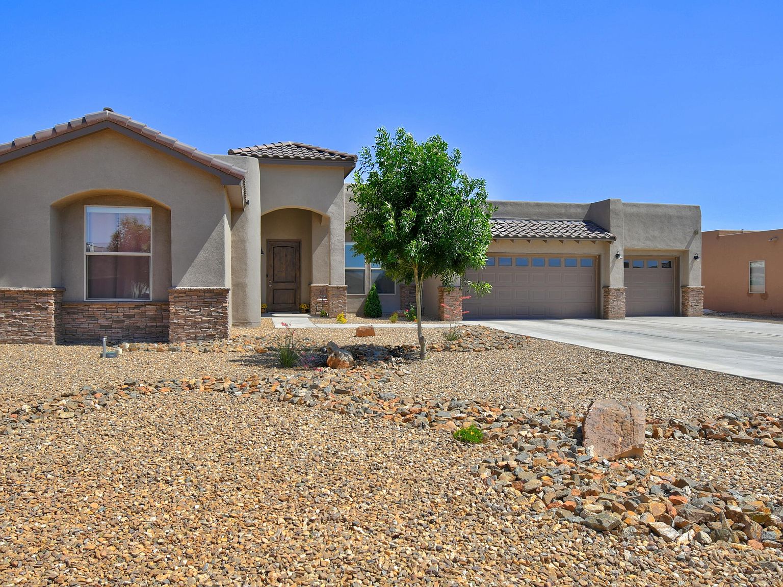 1519 21st Ave SE, Rio Rancho, NM 87124 | Zillow