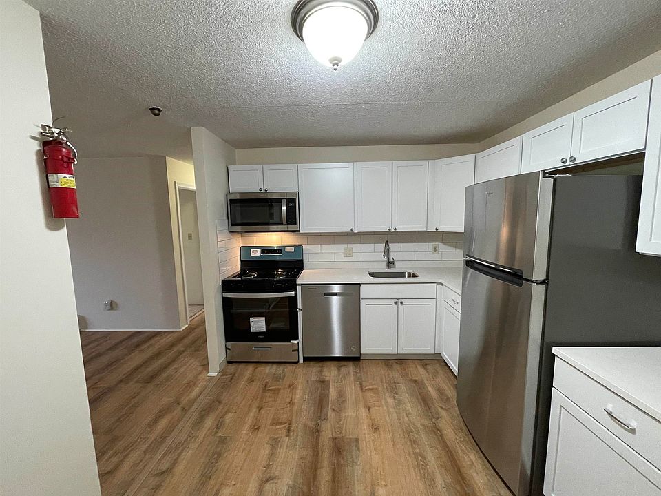 1 Lancelot Ct APT 9, Salem, NH 03079 | Zillow