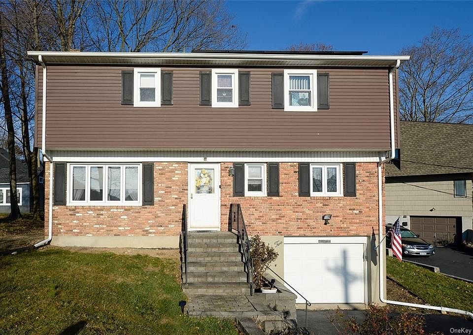 2 Memorial Drive, Suffern, NY 10901 | Zillow
