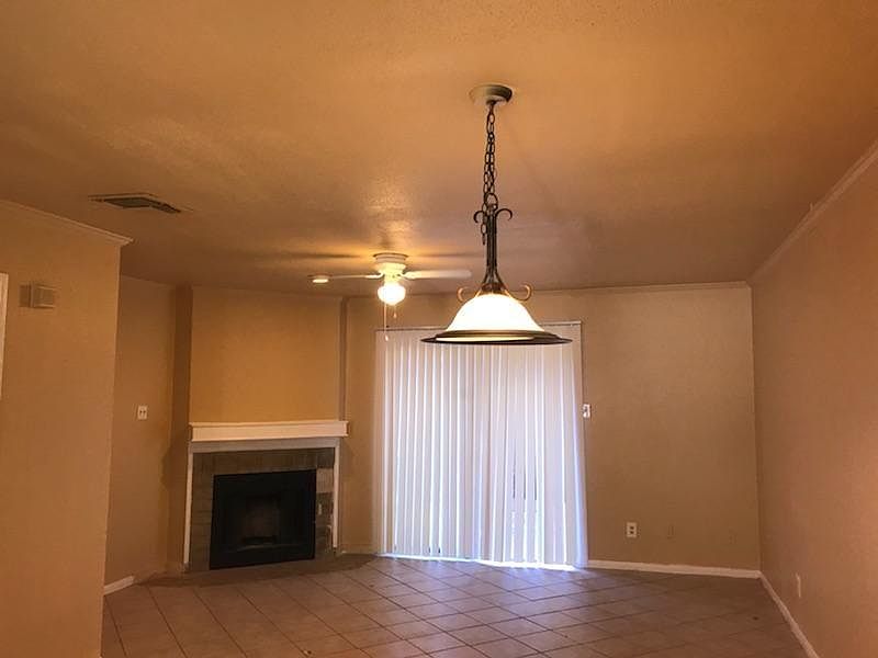 11000 Kinghurst Dr UNIT 118, Houston, TX 77099 | Zillow