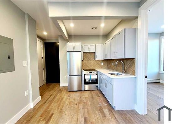 92 W 169th St #5A, Bronx, NY 10452 | Zillow