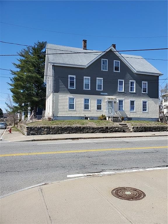 1156 Social St, Woonsocket, RI 02895 | Zillow