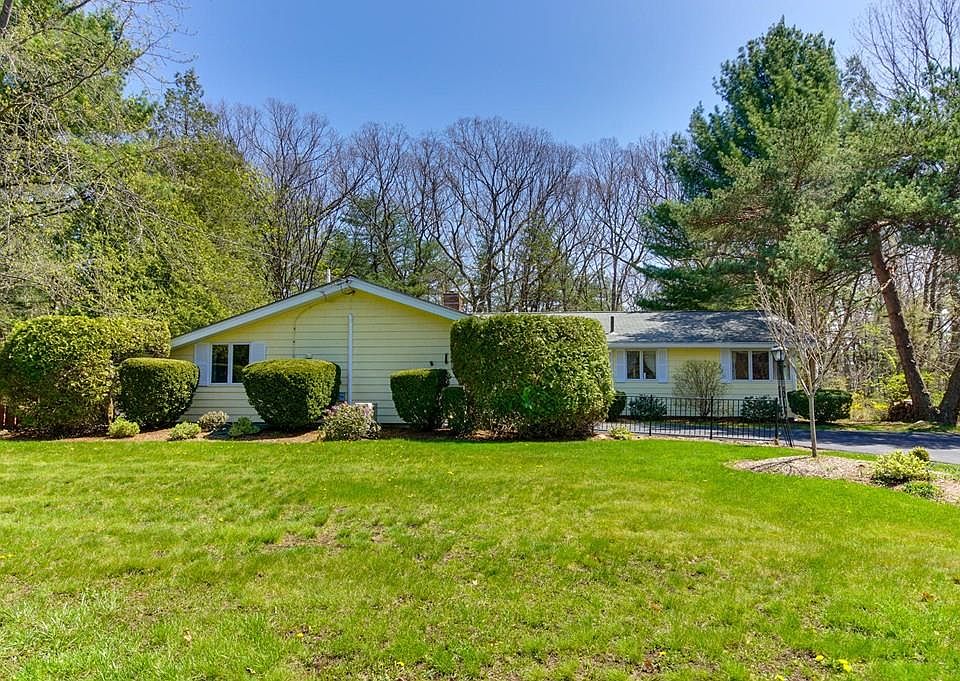 76 Joseph Rd, Framingham, MA 01701 | Zillow