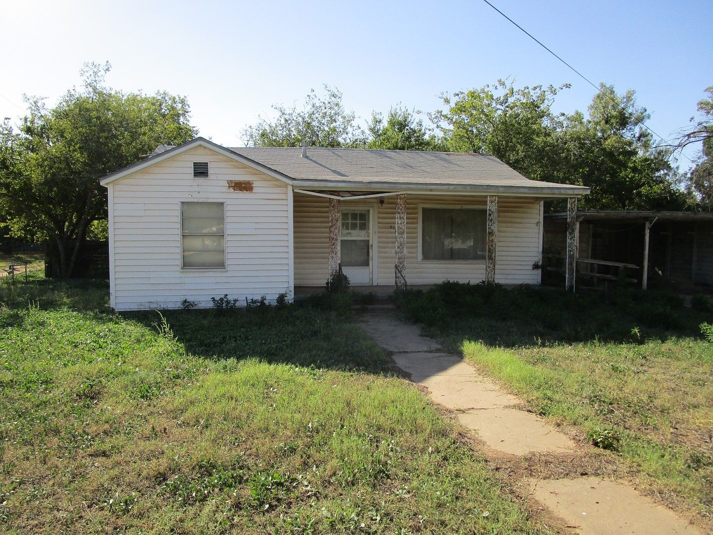 708 S Orient St, Stamford, TX 79553 | Zillow