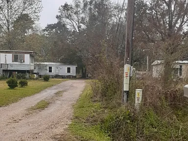 20 Justin Dr Denham Springs LA | Zillow