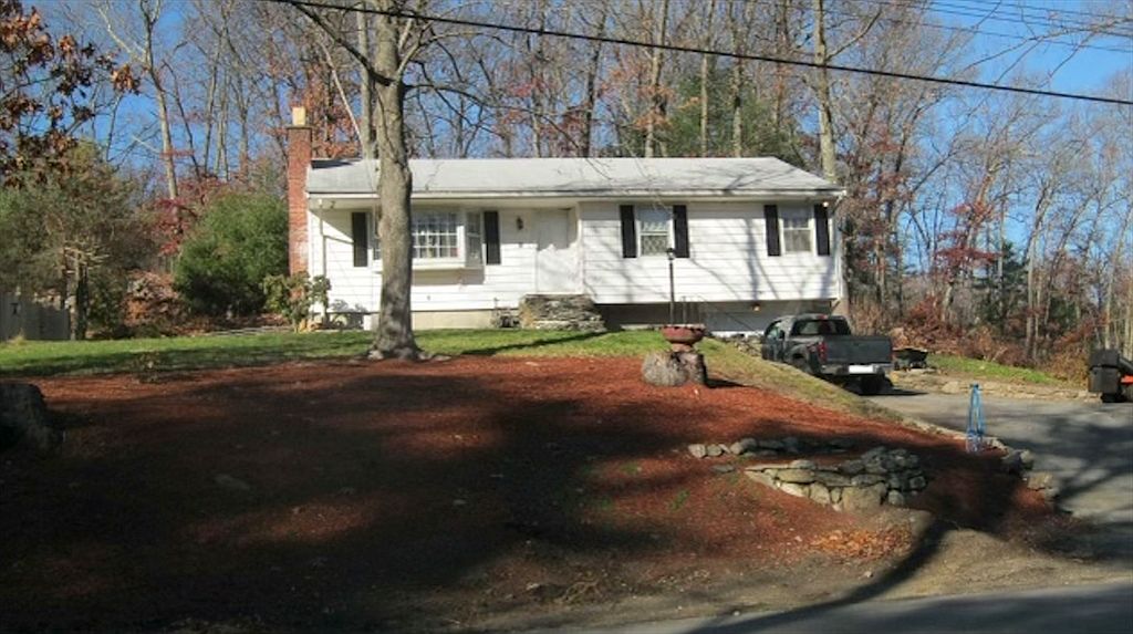 281 Riverlin St, Millbury, MA 01527 | Zillow