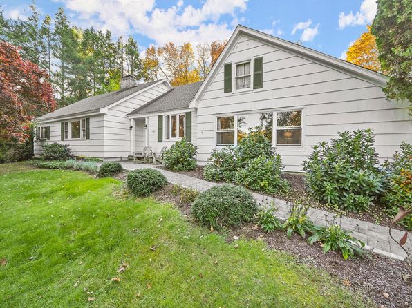 Easton CT Real Estate - Easton CT Homes For Sale | Zillow