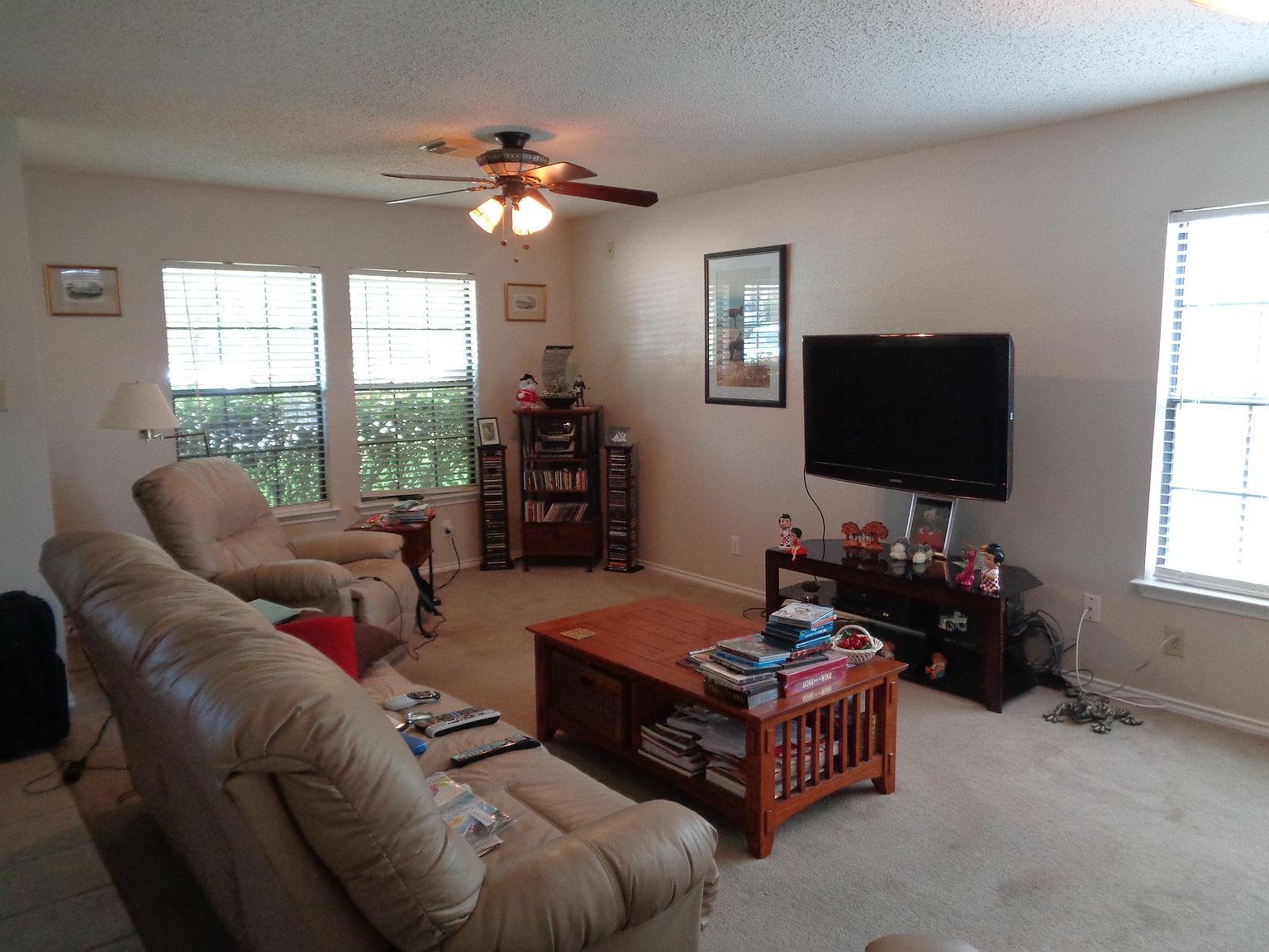 7086 Rimwood, Live Oak, TX 78233 | Zillow