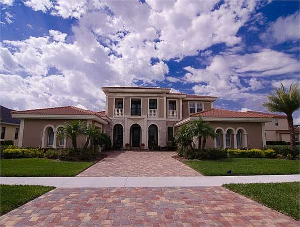 16305 Chapman Crossing Dr, Lithia, FL 33547 | Zillow