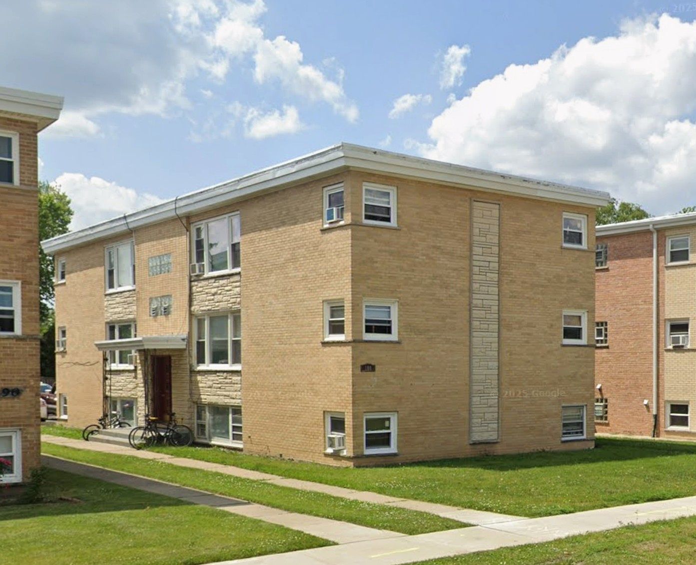 100 N Wolf Rd, Wheeling, IL 60090 | Zillow