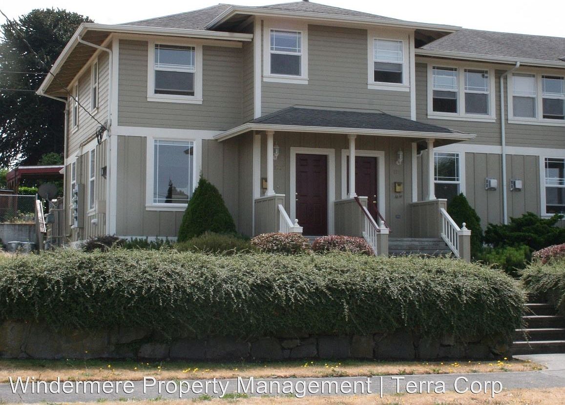 1309 5th St, Anacortes, WA 98221 | Zillow