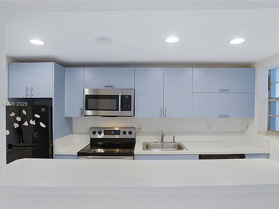 1340 Lincoln Rd APT 404, Miami Beach, FL 33139 | Zillow
