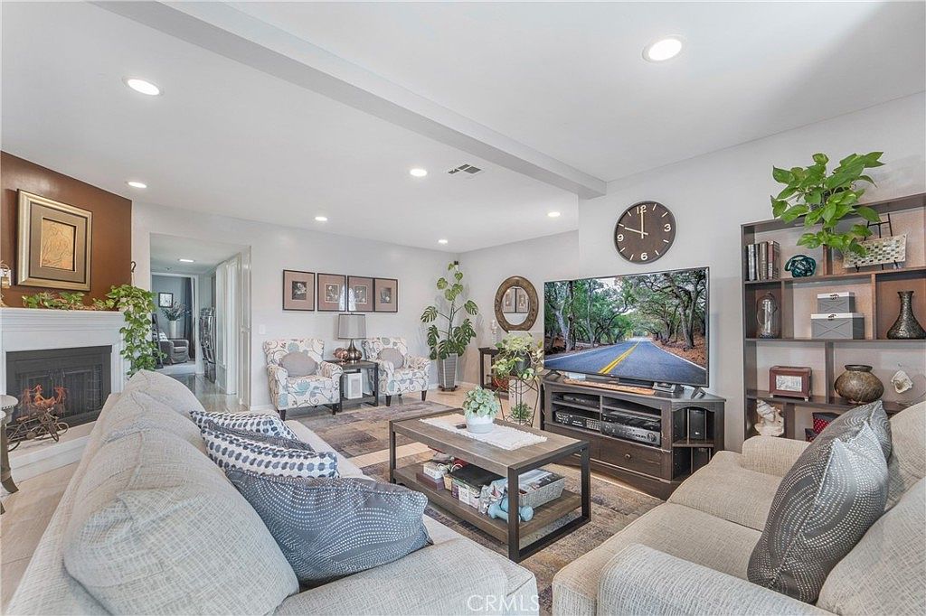 825 W Fletcher Ave #111, Orange, CA 92865 | MLS #OC23155357 | Zillow