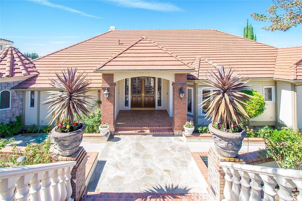 2575 Wagon Train Ln, Diamond Bar, CA 91765 | Zillow