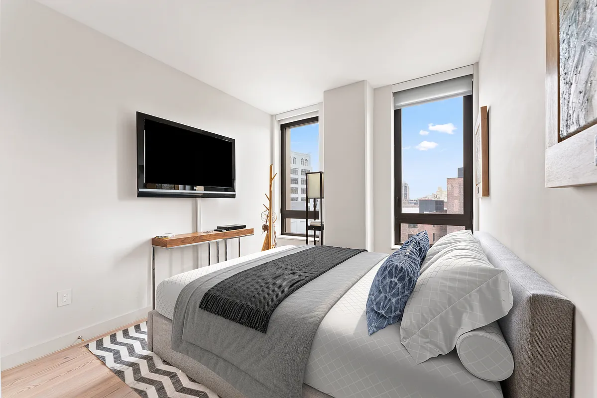 Kendrick Lamar Buys Brooklyn Triplex Penthouse $8.6M | Lipstick Alley Kendrick Lamar Buys Brooklyn Triplex Penthouse $8.6M | Lipstick Alley