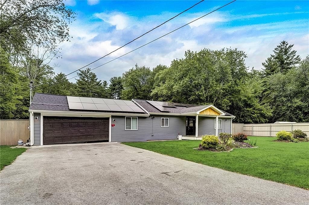 47 Roland Dr, West Greenwich, RI 02817 | MLS #1342490 | Zillow