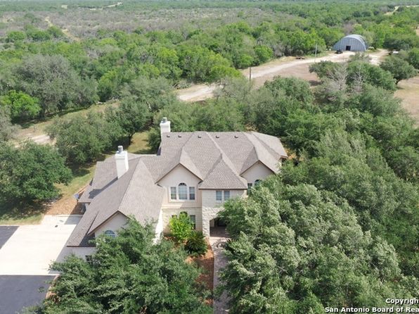 Three Rivers TX Real Estate - Three Rivers TX Homes For Sale | Zillow