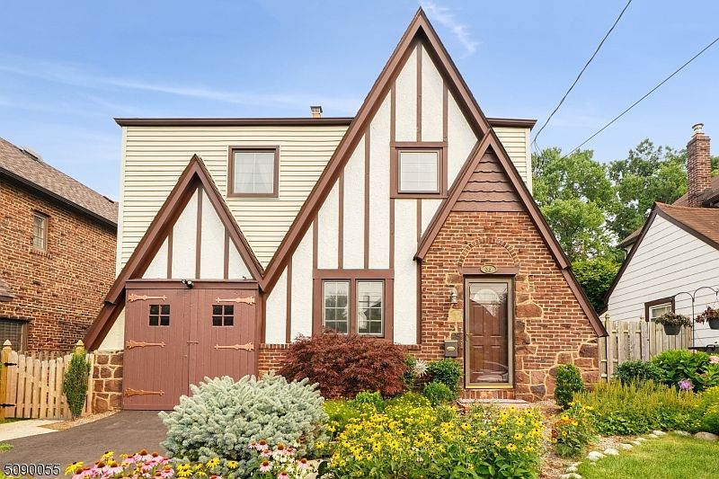 35 Windsor Rd, Clifton, NJ 07012 | Zillow