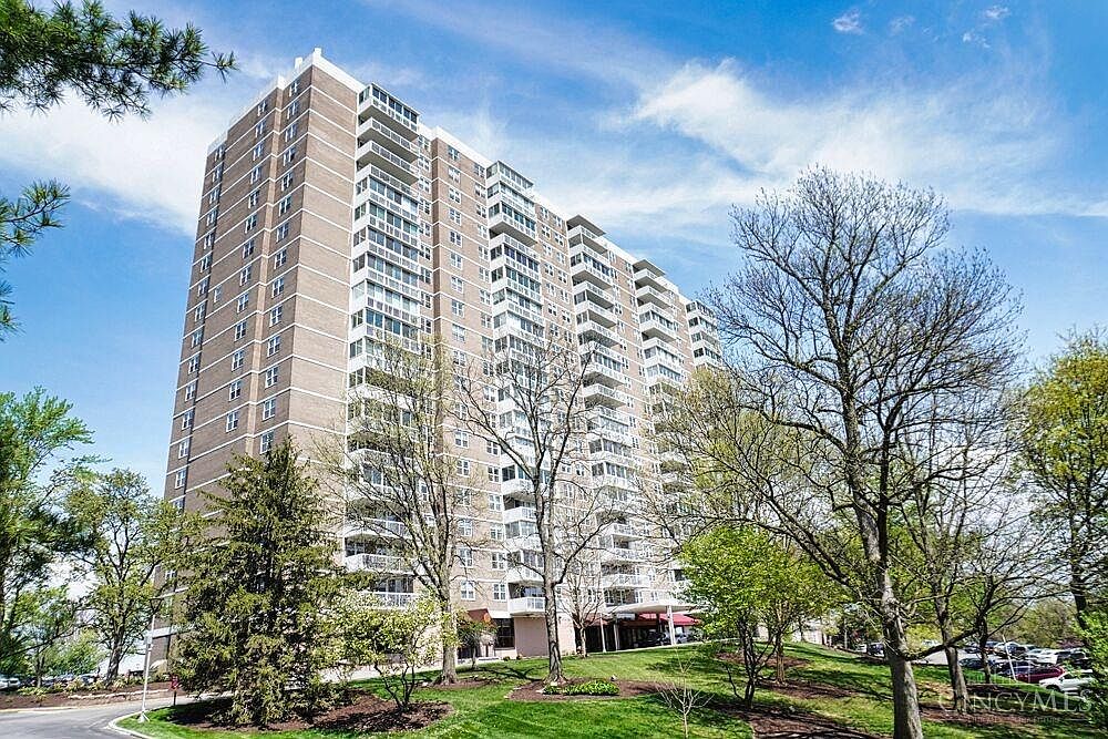 2444 Madison Rd Unit 207, Cincinnati, OH 45208 | Zillow