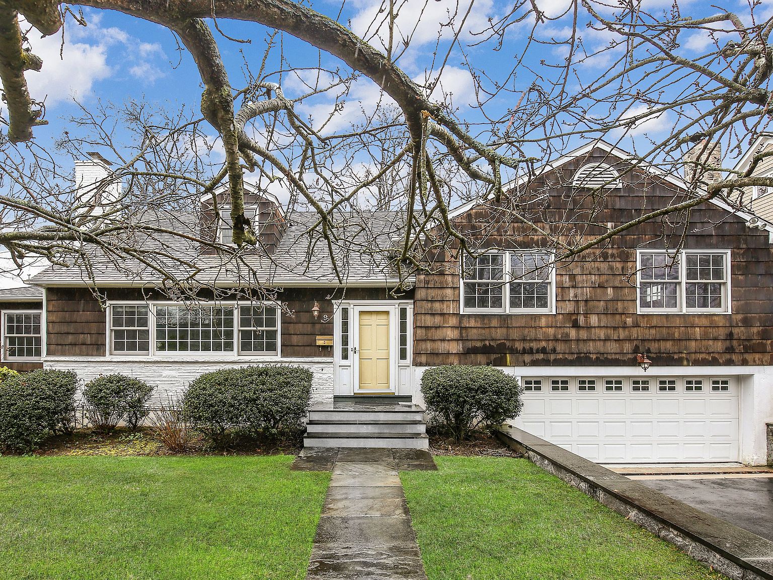 9 Fieldstone Rd, Rye, NY 10580 | Zillow