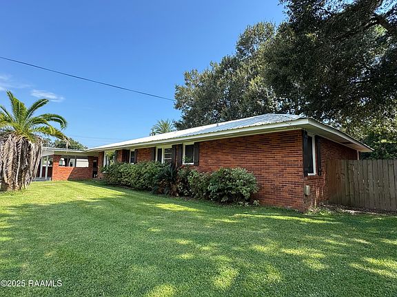 313 Bert St, Kaplan, LA 70548 | Zillow