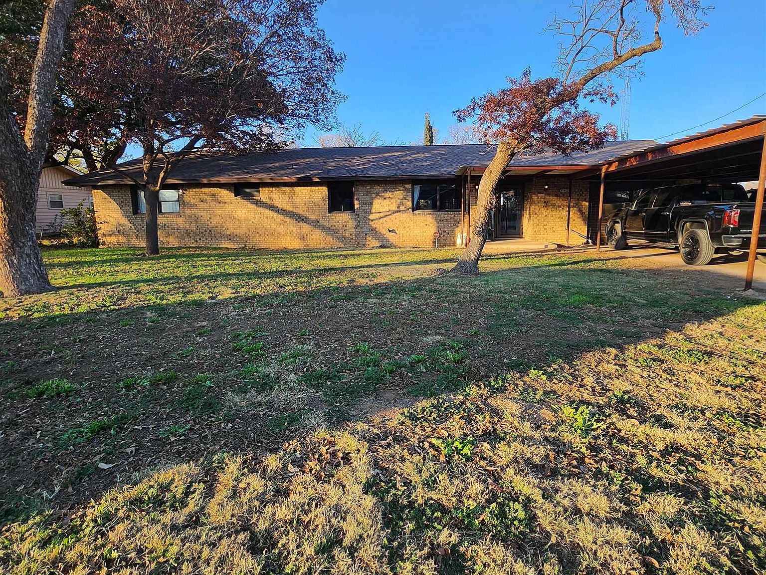 302 8th St, Odonnell, TX 79351 | MLS #209174 | Zillow