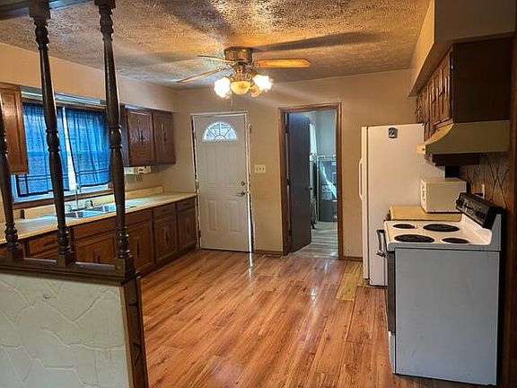 16464 State Route 122, Hi Hat, KY 41636 | Zillow