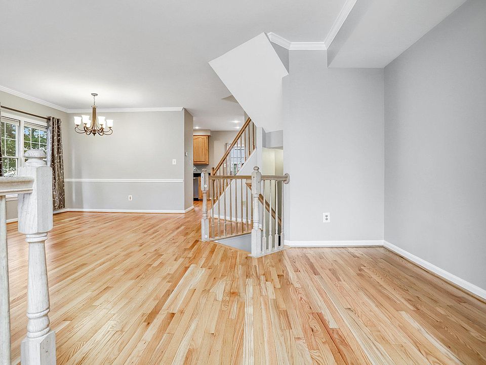 5807 Clapham Rd, Alexandria, VA 22315 | Zillow