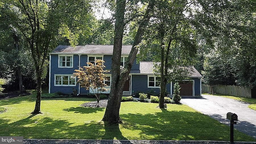 32 Forest Ave, Medford, NJ 08055 | Zillow