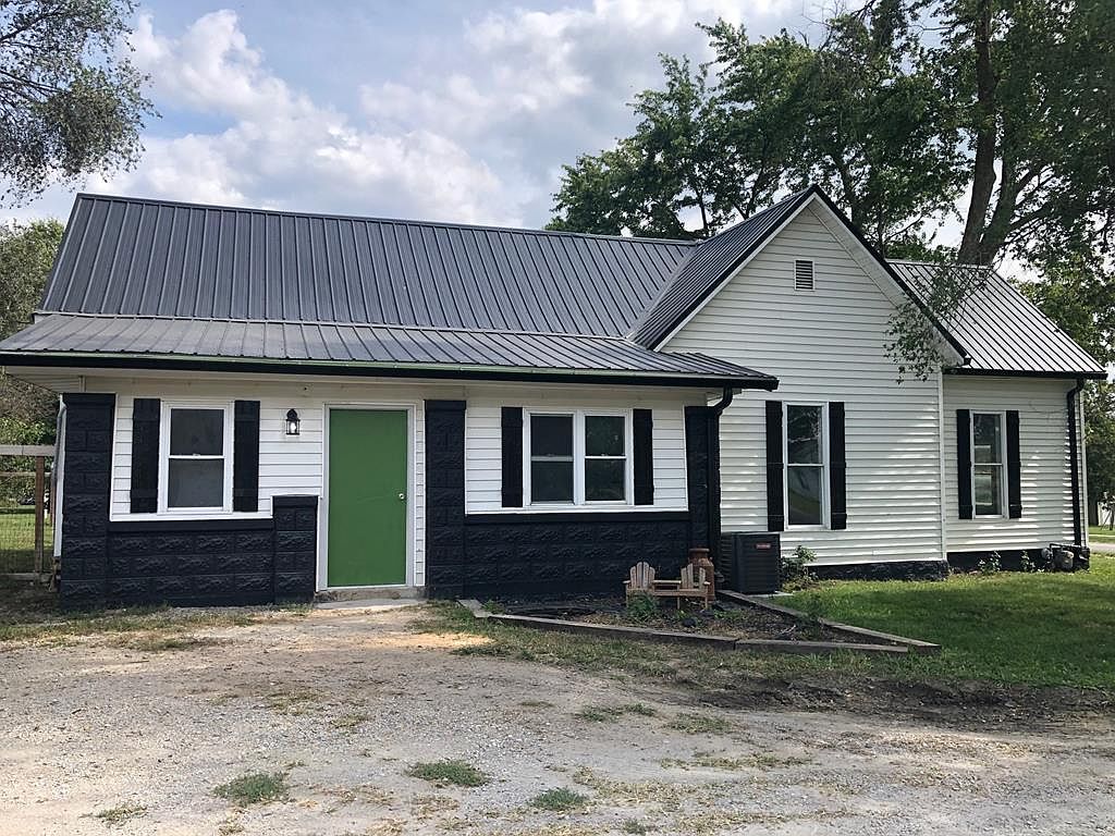 210 Mansur St, Chula, MO 64635 | Zillow