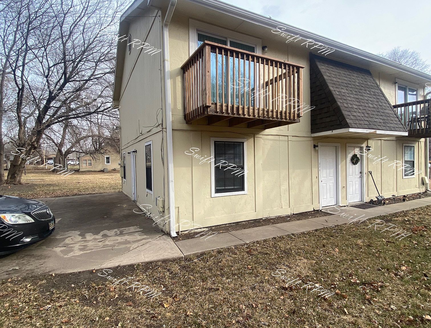 328 Kickapoo St APT B, Leavenworth, KS 66048 | Zillow